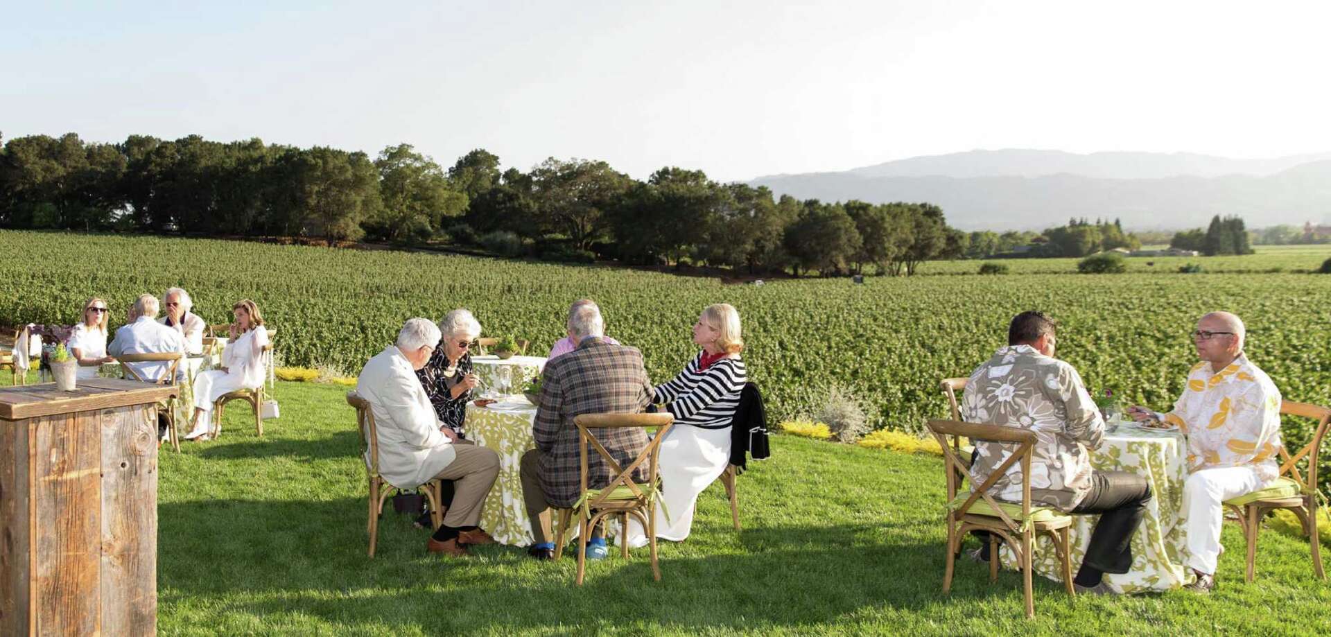 Shansbys’ housewarming party celebrates new summer home in Napa
