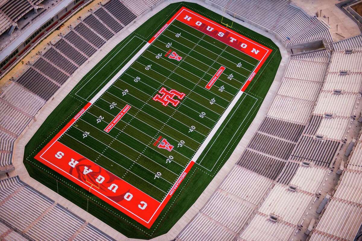 UH set to open new stadium against veteran-laden UTSA