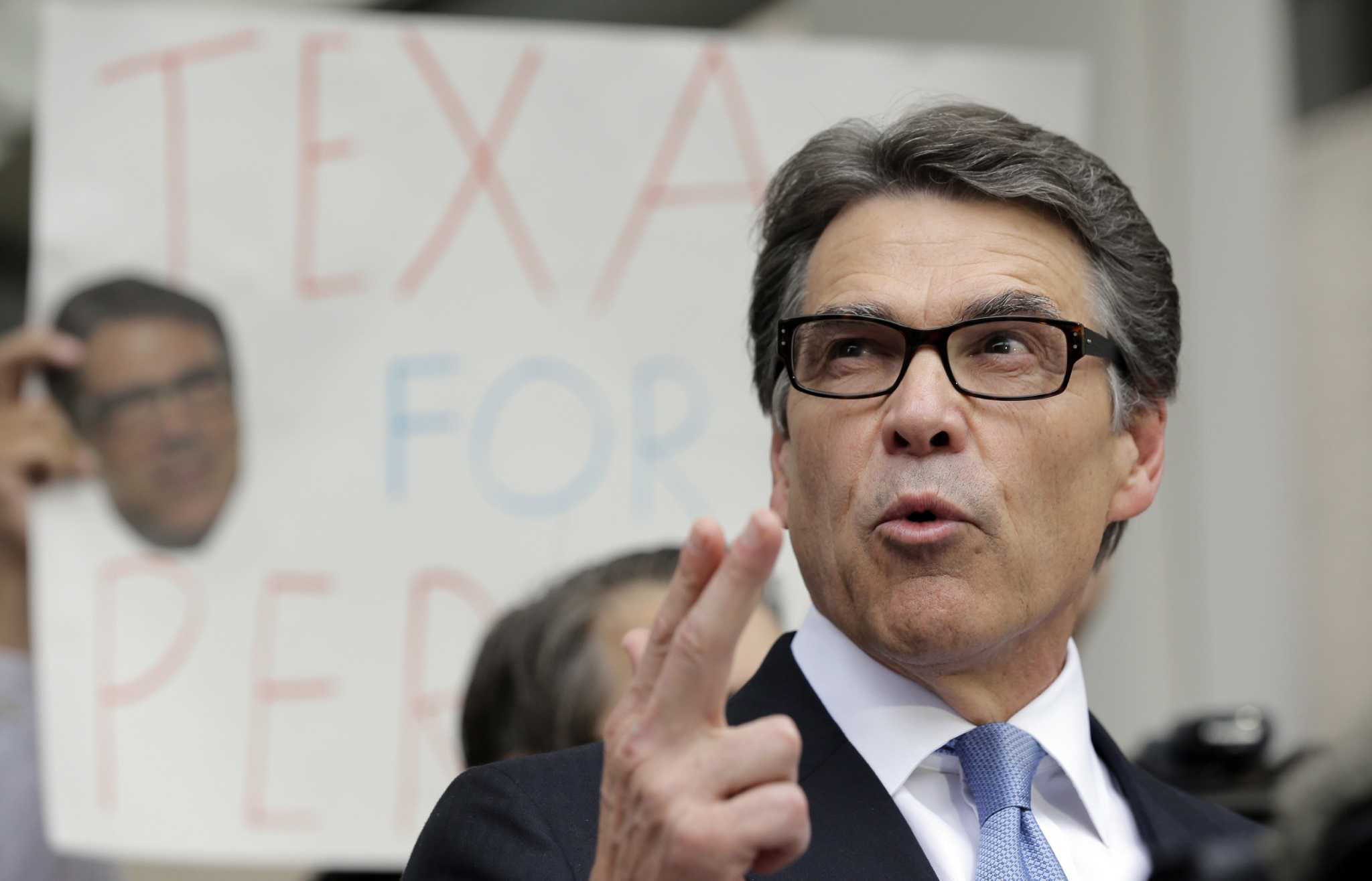 Perry assails indictment's 'chilling effect'