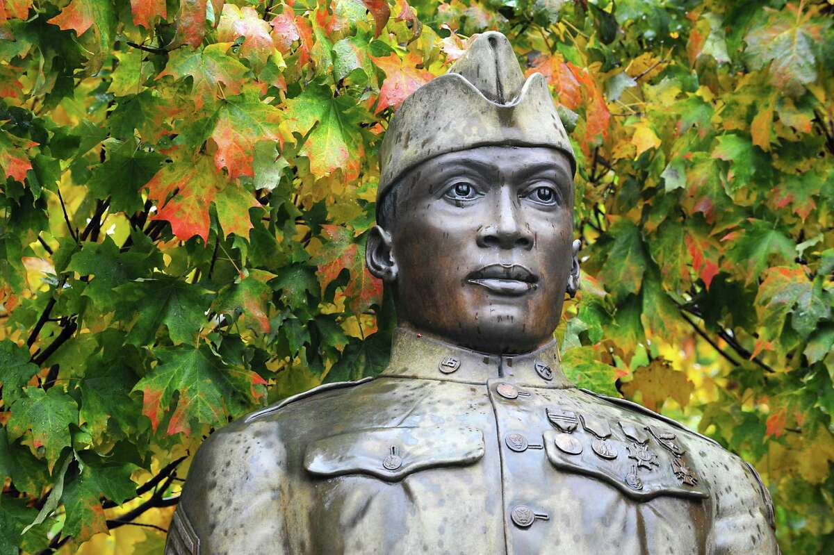 Sgt. Henry Johnson closer to Medal of Honor