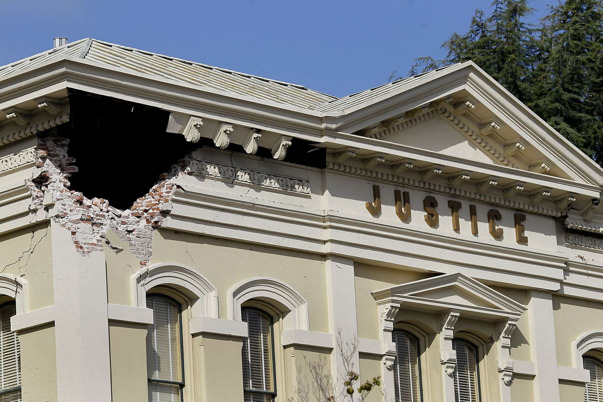 Will federal aid arrive for Napa earthquake?