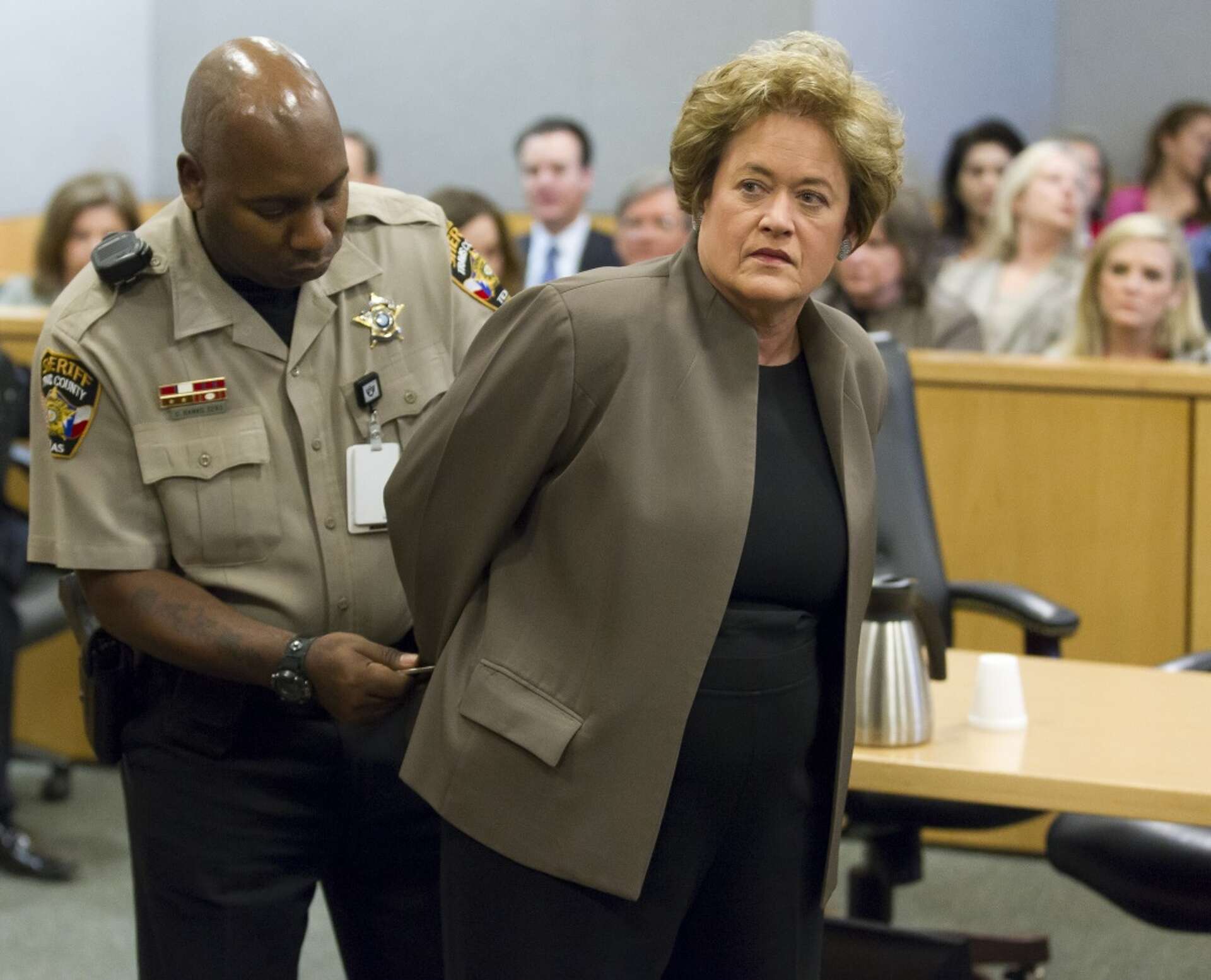 Judge refuses to throw out Perry indictment, case will proceed