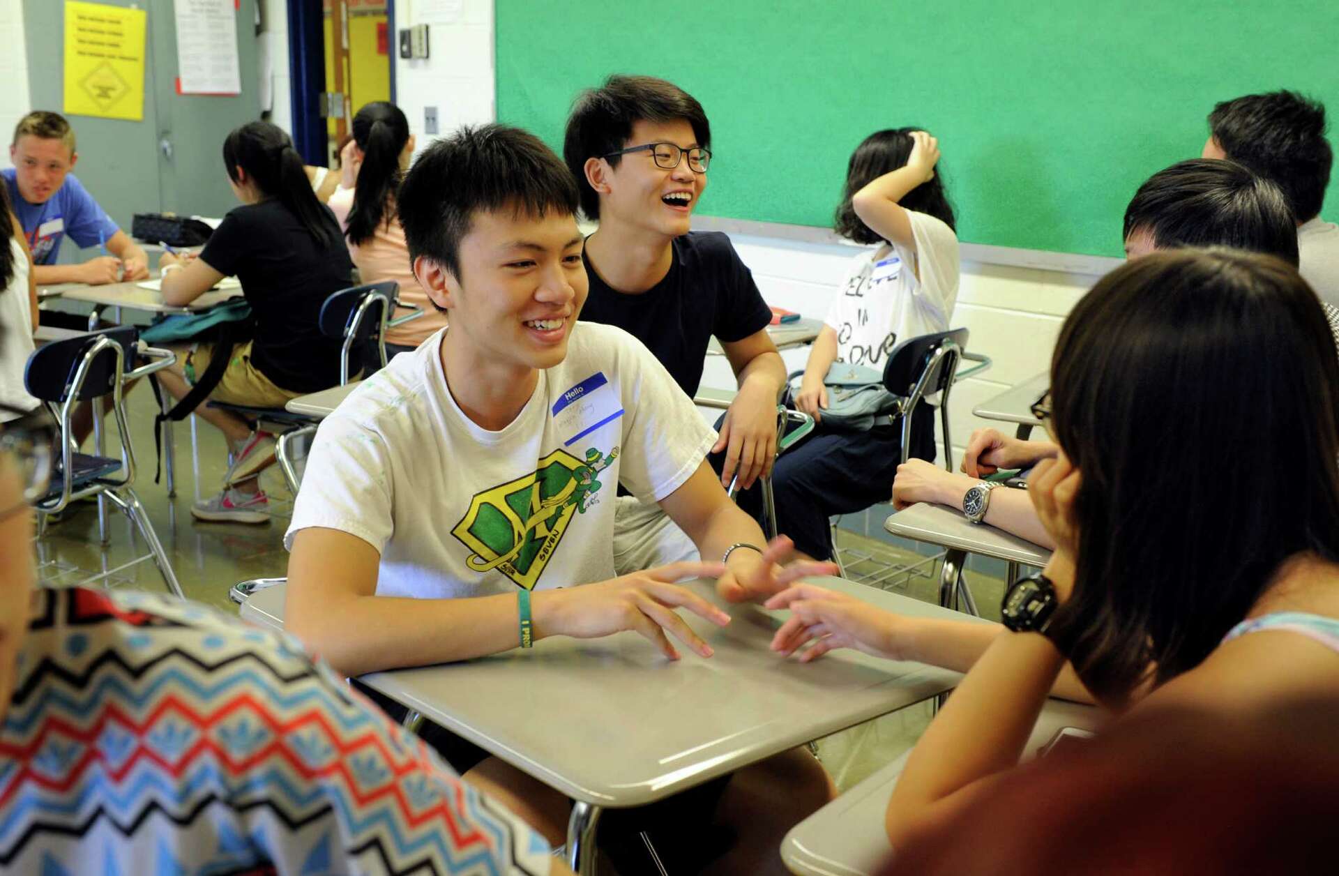 Chinese exchange students fill empty nests