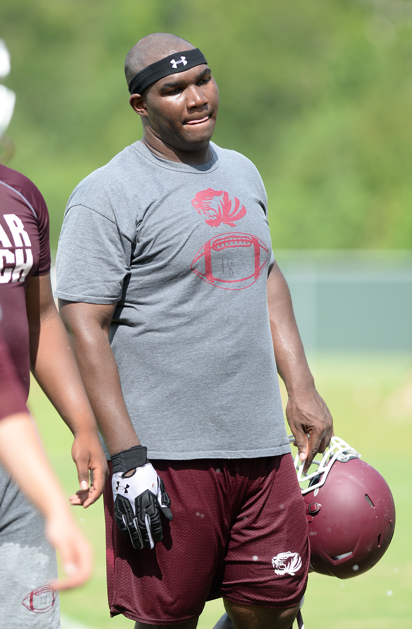 Hardin Co. players top football prospects list