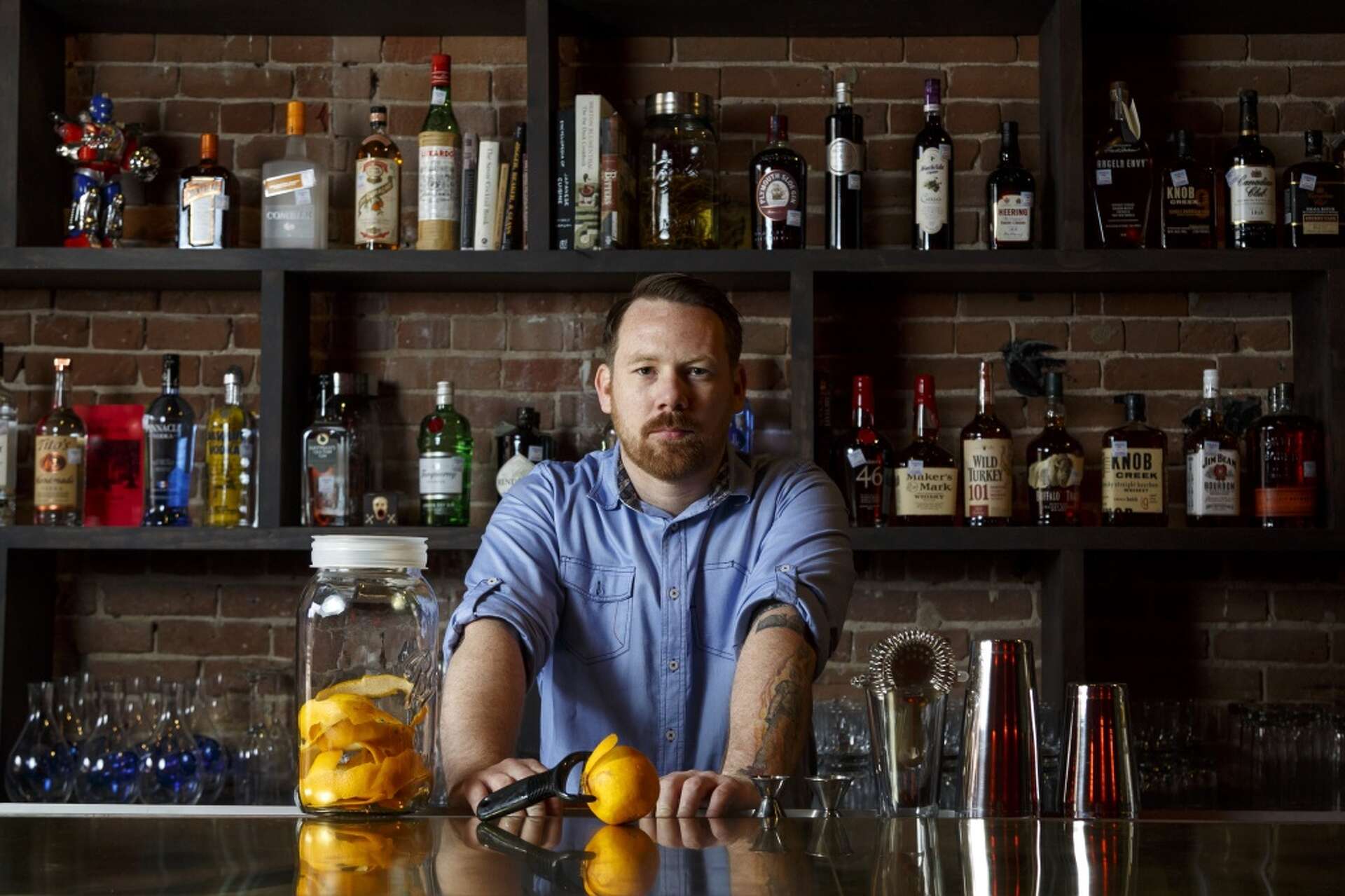 Moving Sidewalk cocktail bar to open downtown this weekend