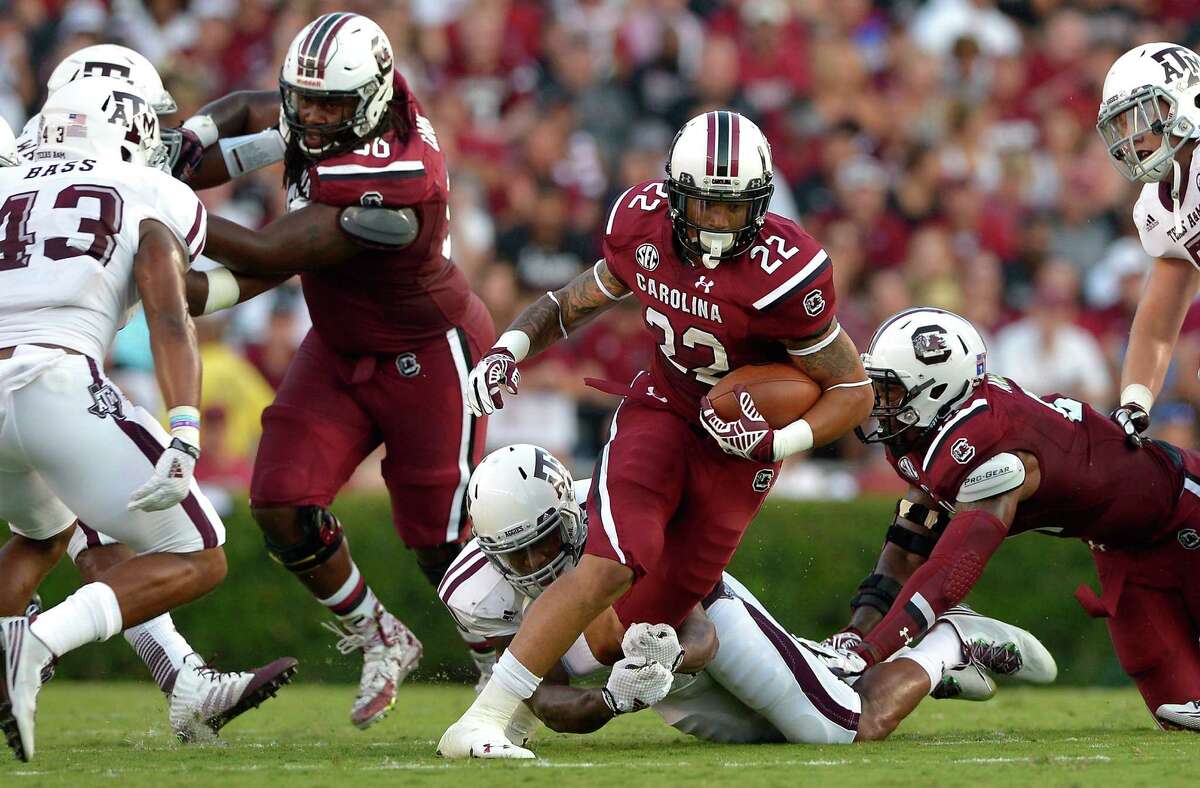 Hill leads A&M's rout of South Carolina