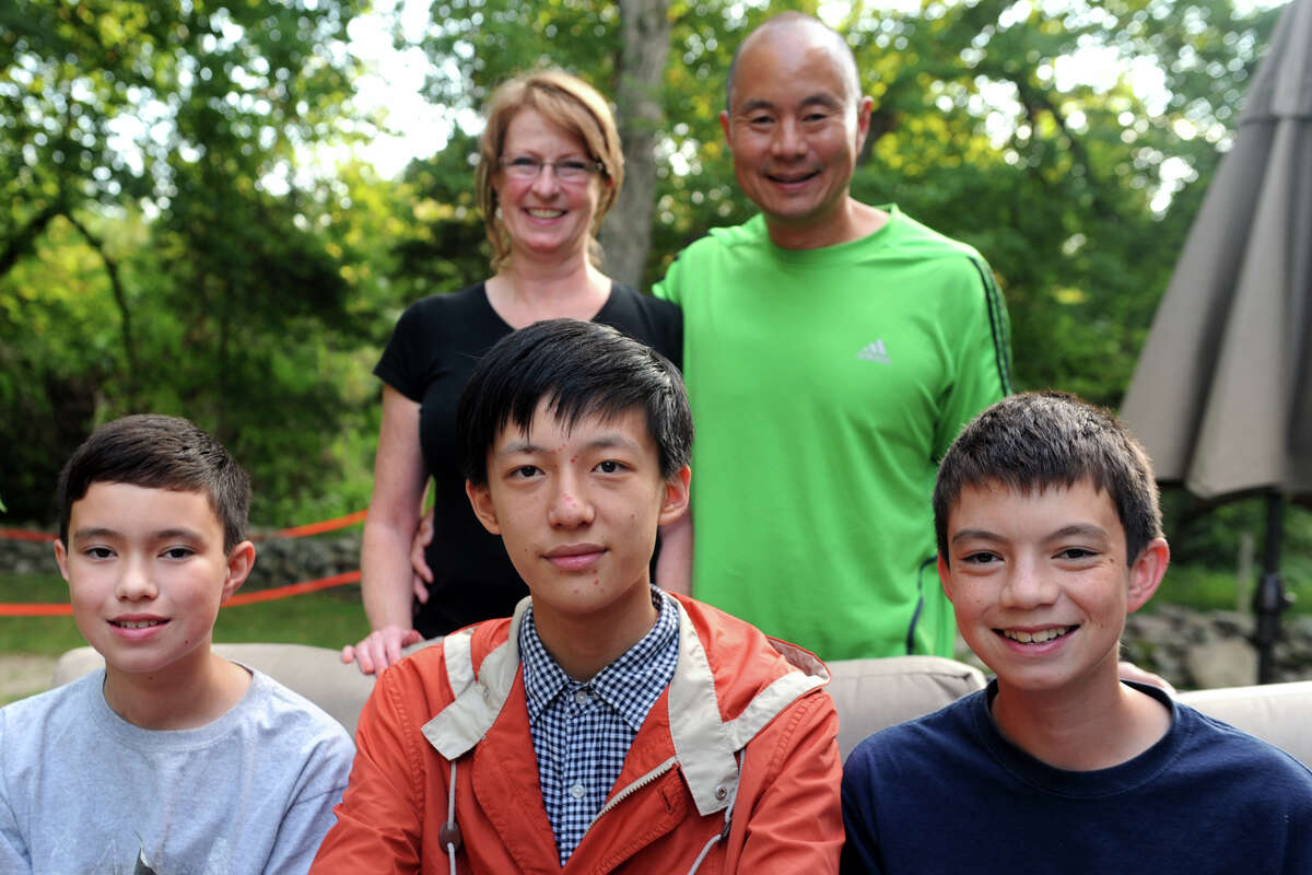 Chinese exchange students fill empty nests