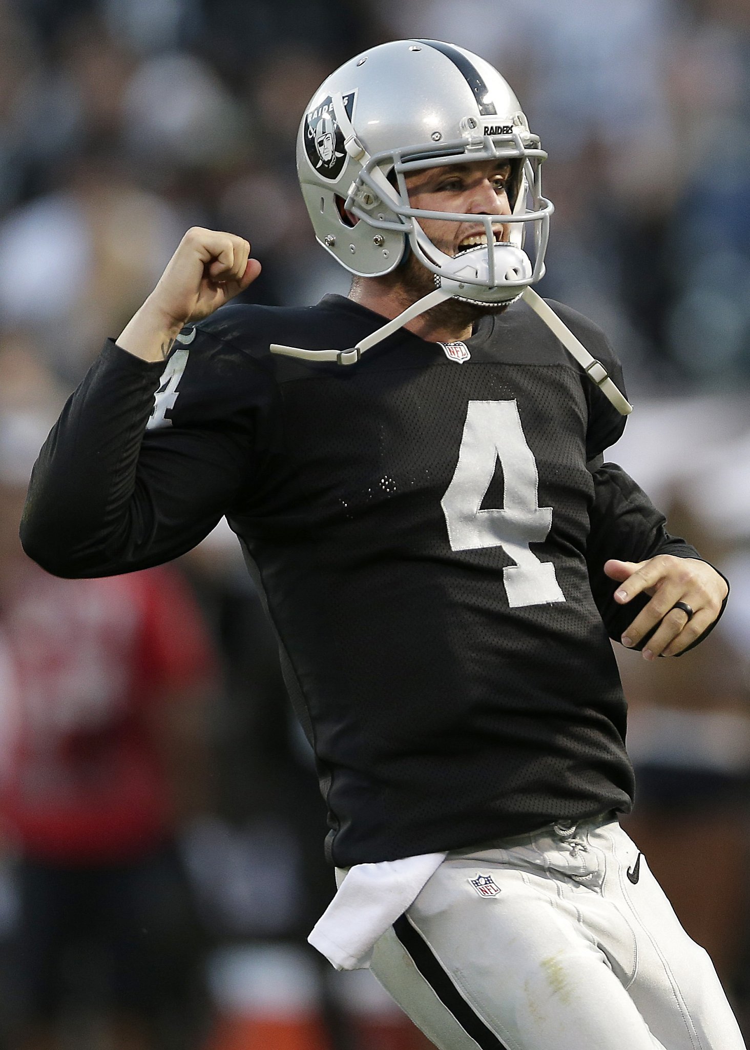 Raiders' Allen will have QB news on Monday