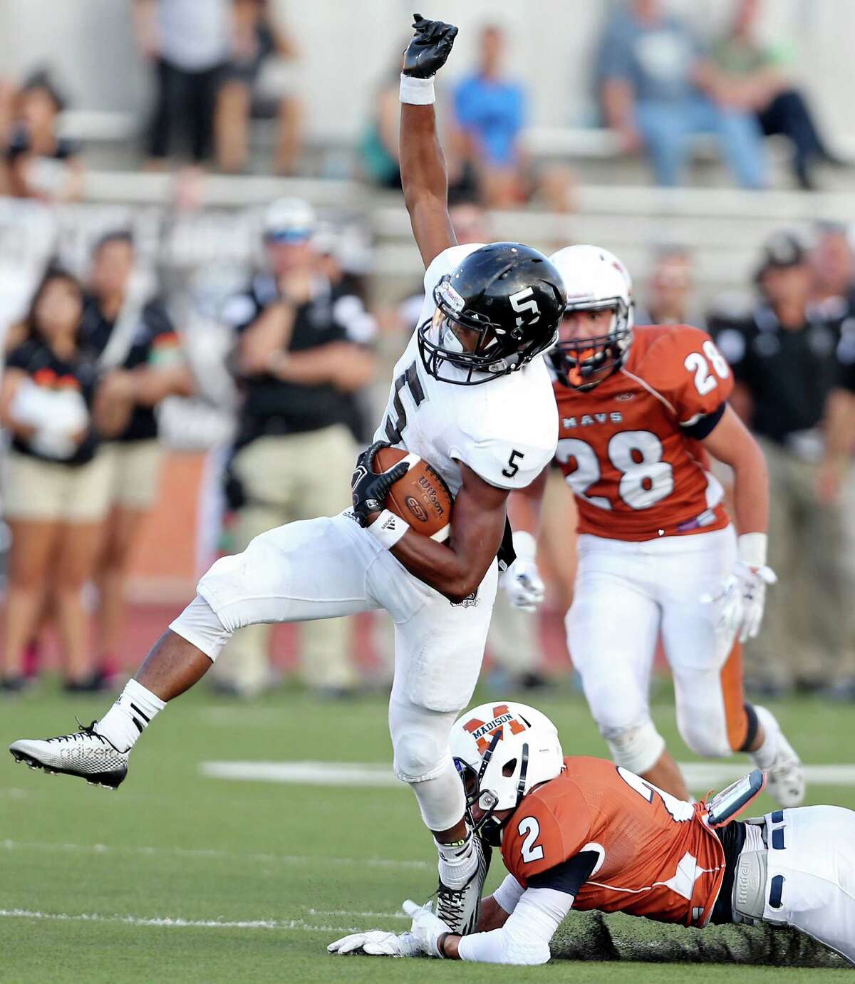 Steele dominates Madison