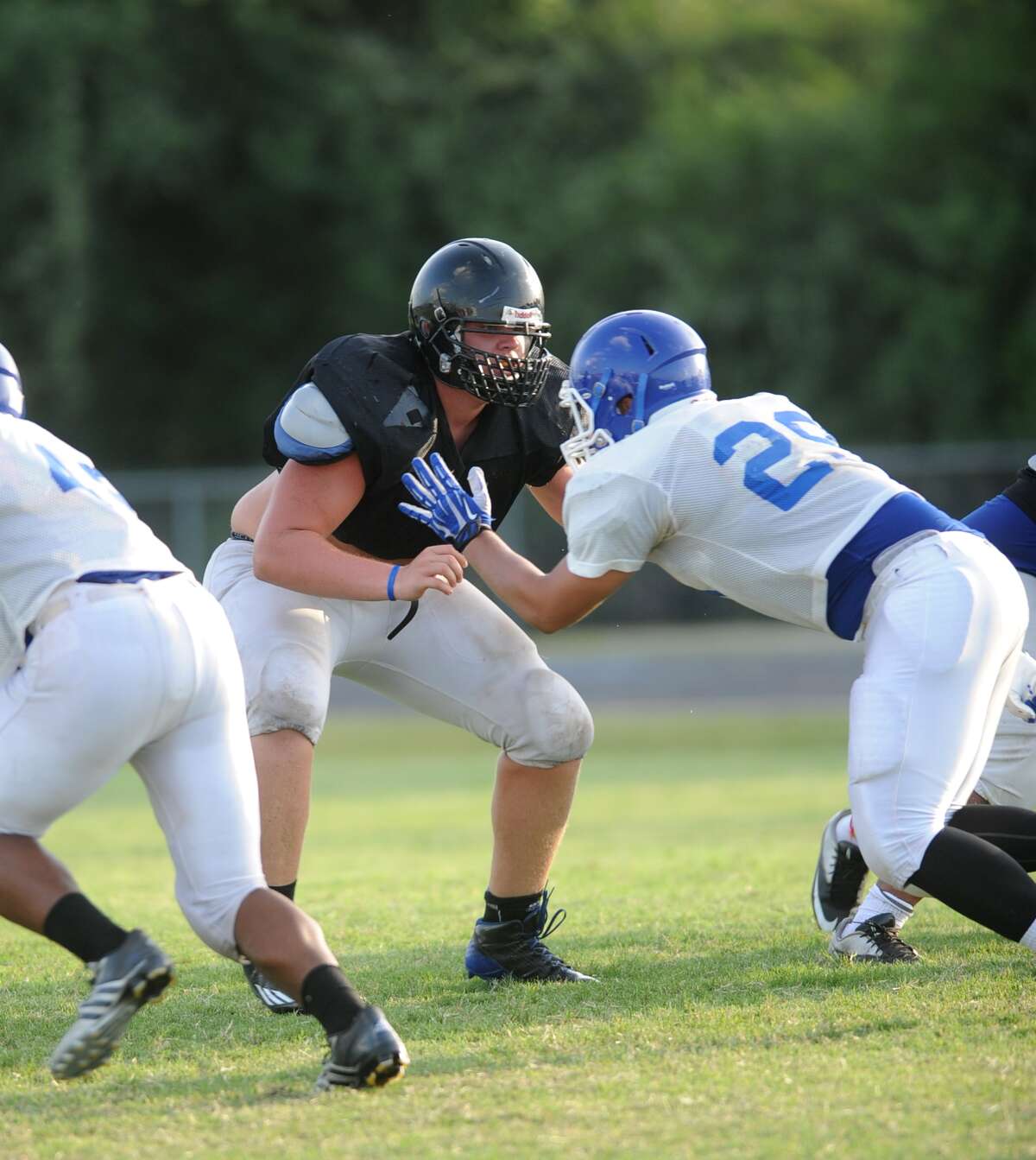 Westside football team leans on running game during rebuilding season