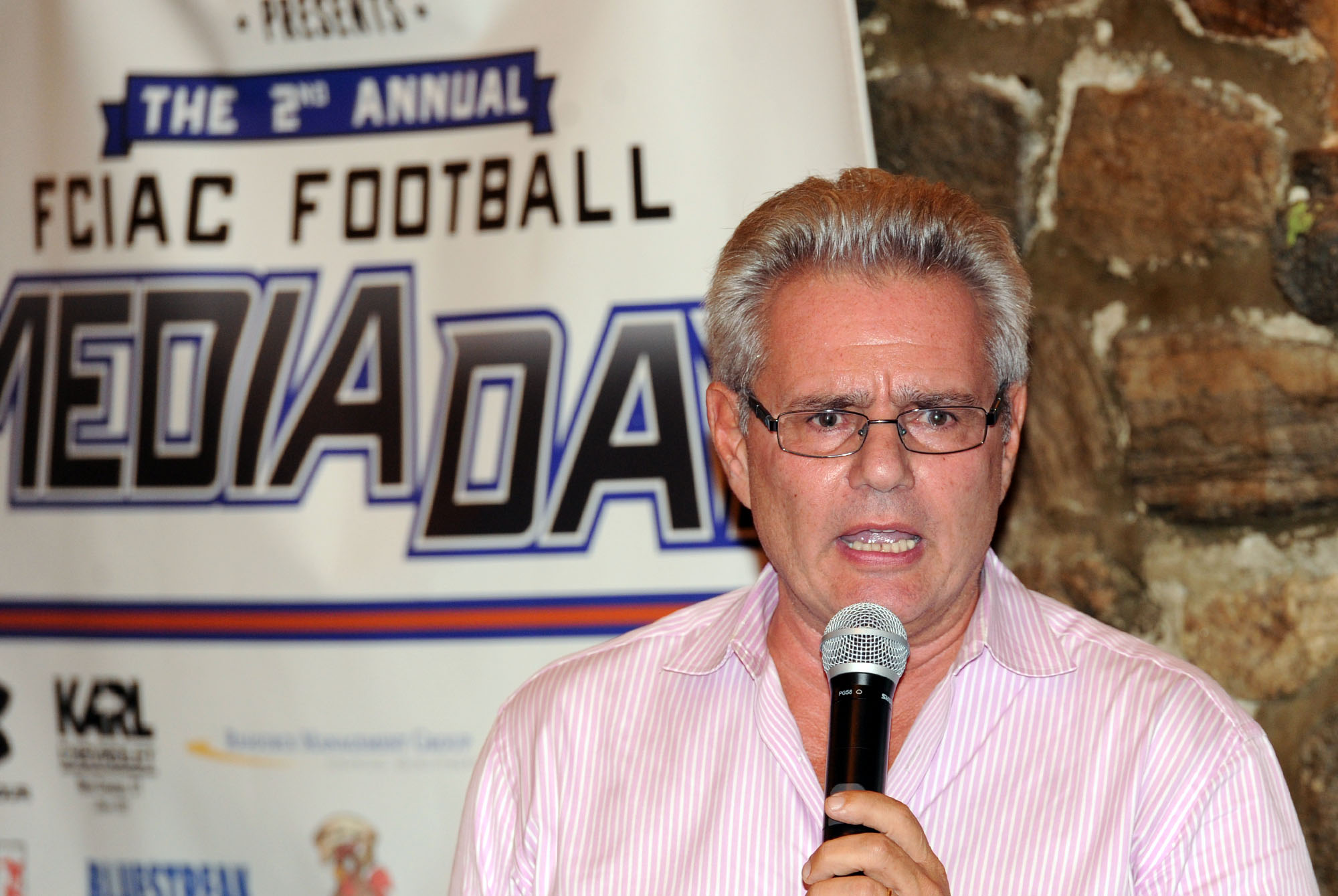 fciac-football-media-night-returning-qbs-provide-teams-with-much