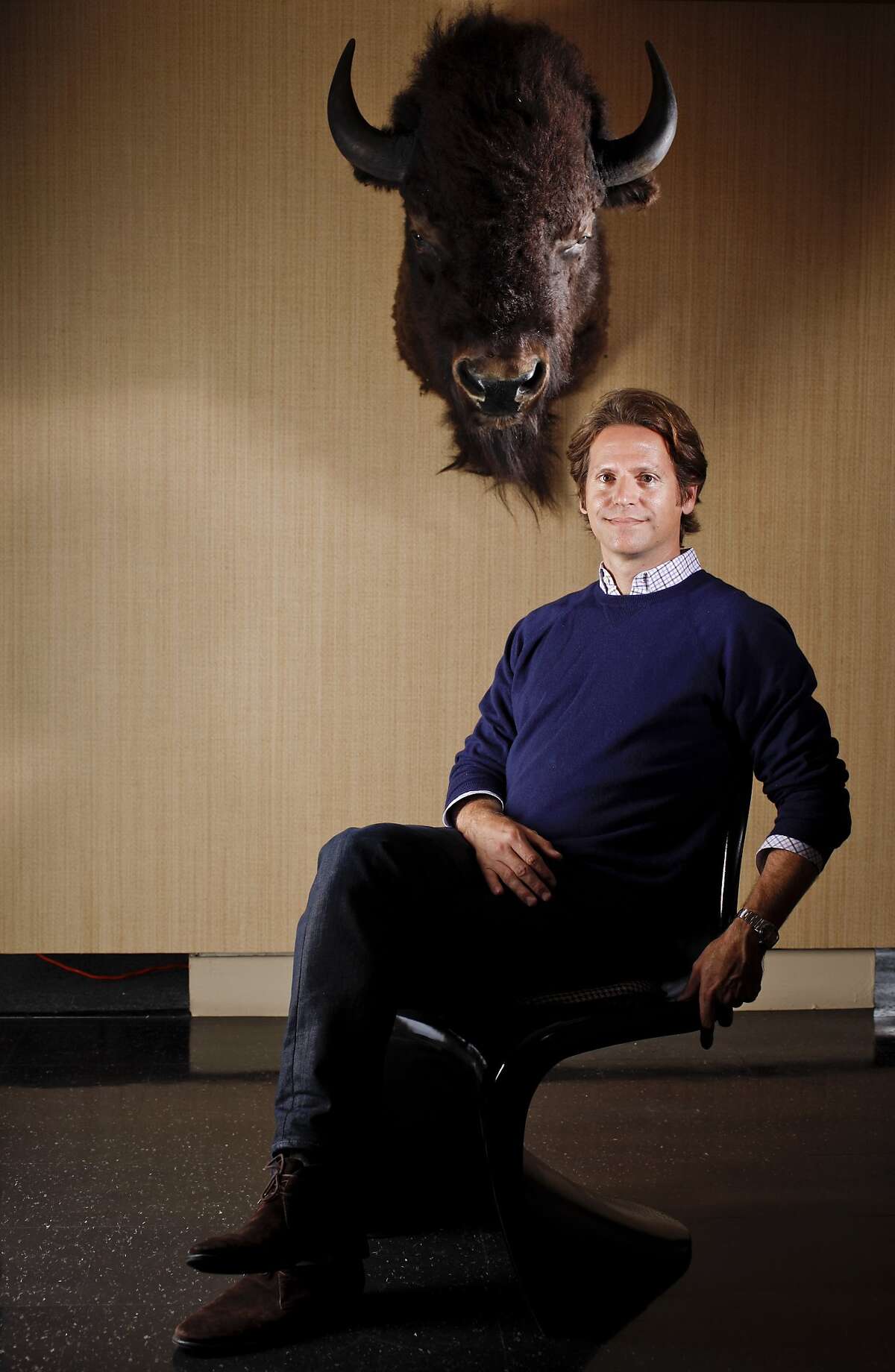 S.F. socialites sued over 'violent fall' at home