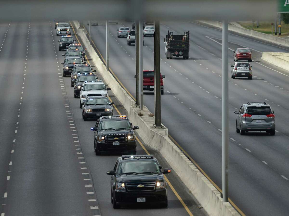 Hundreds remember slain Elmendorf chief