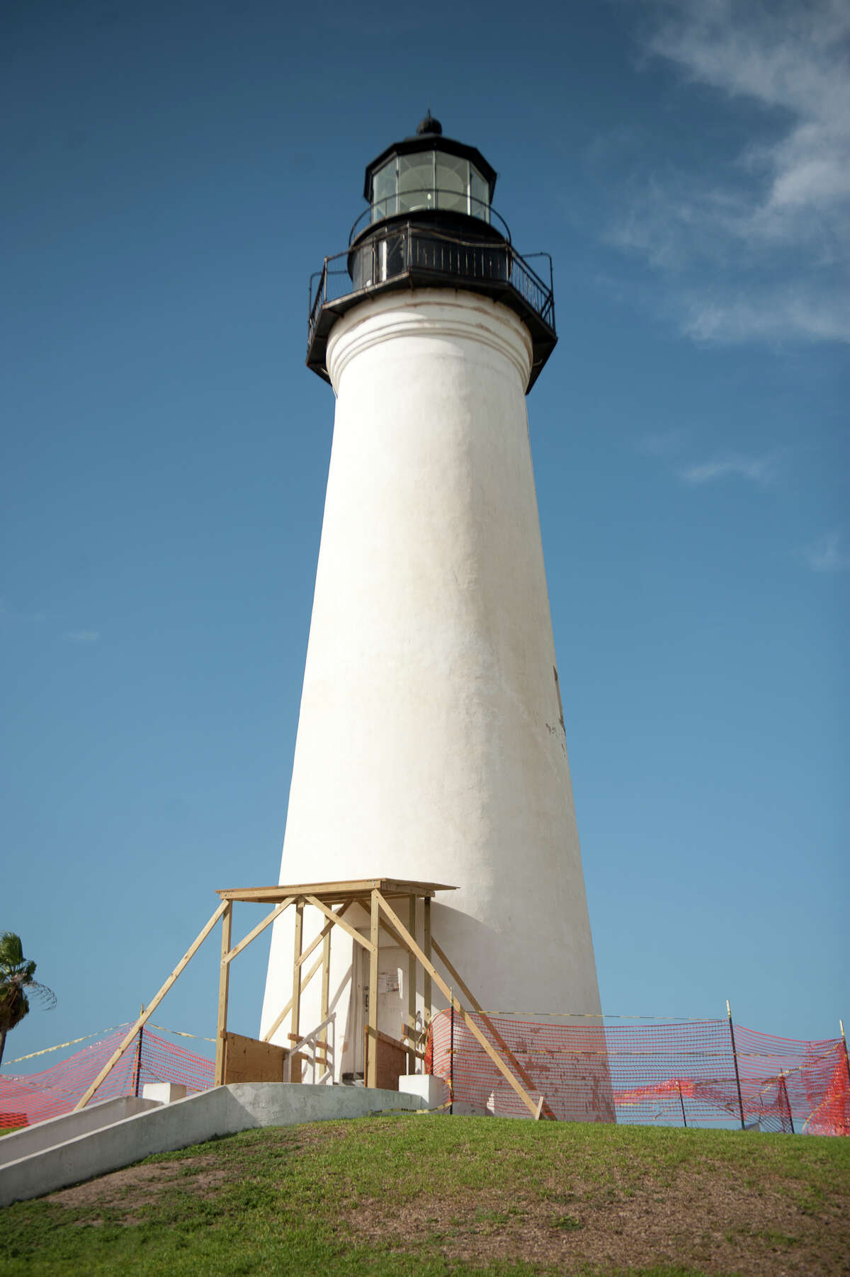 Historic Texas lighthouse undergoing renovation