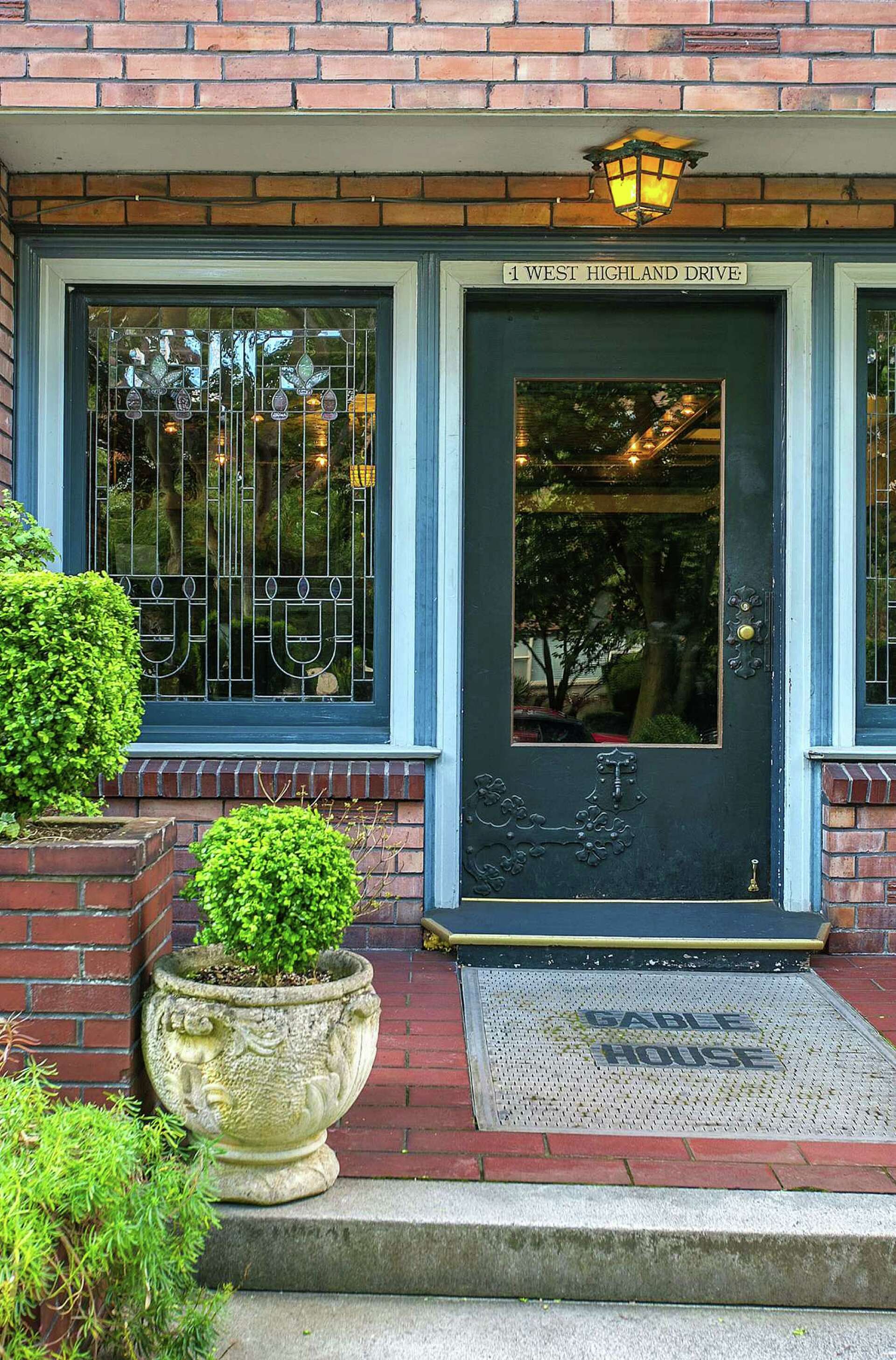 Apartment building was once Seattle's grandest mansion