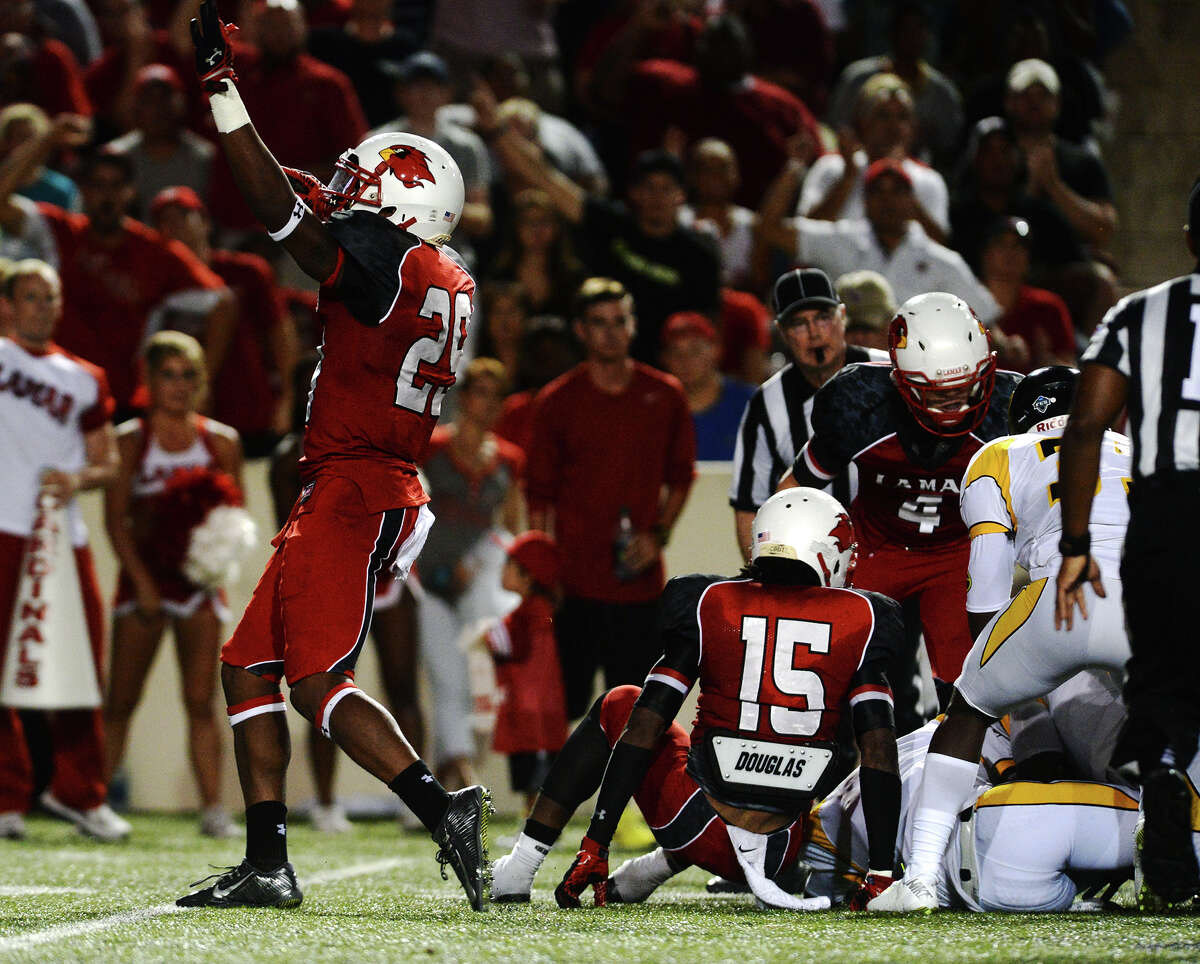 Lamar sophomore making impact in Cardinals secondary