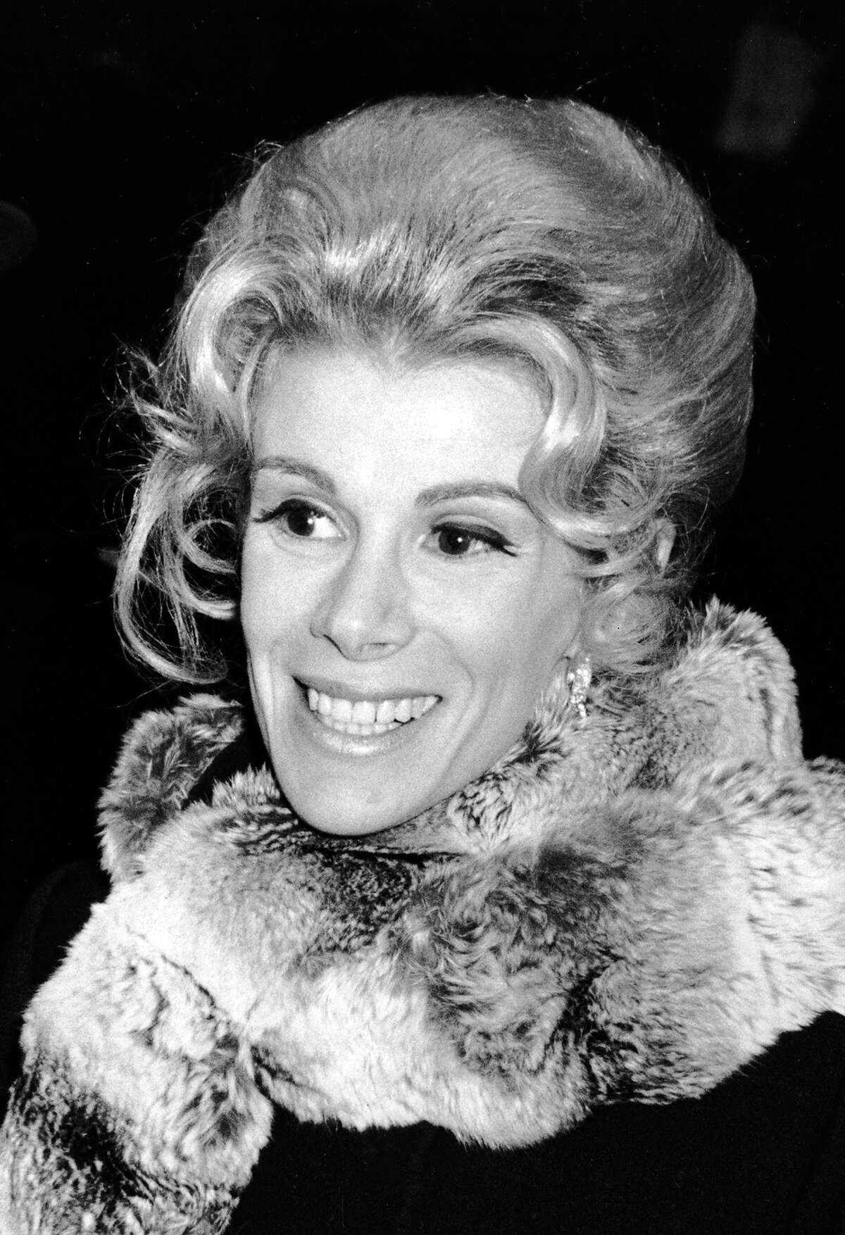 Joan Rivers: Brazen comic pushed limits, opened doors for women