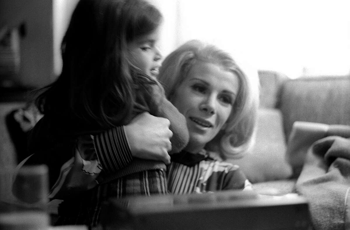 Joan Rivers: A career, and a New Milford house, for the ages