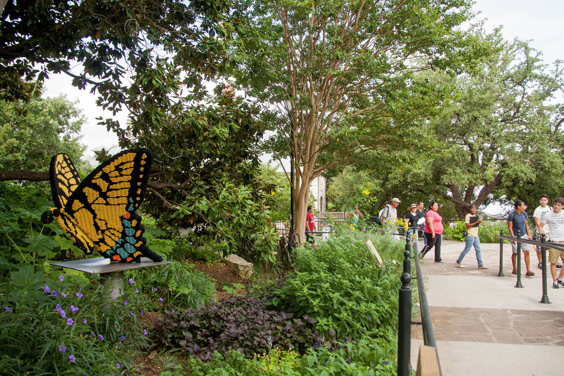 LEGO sculptures take over Botanical Garden Saturday