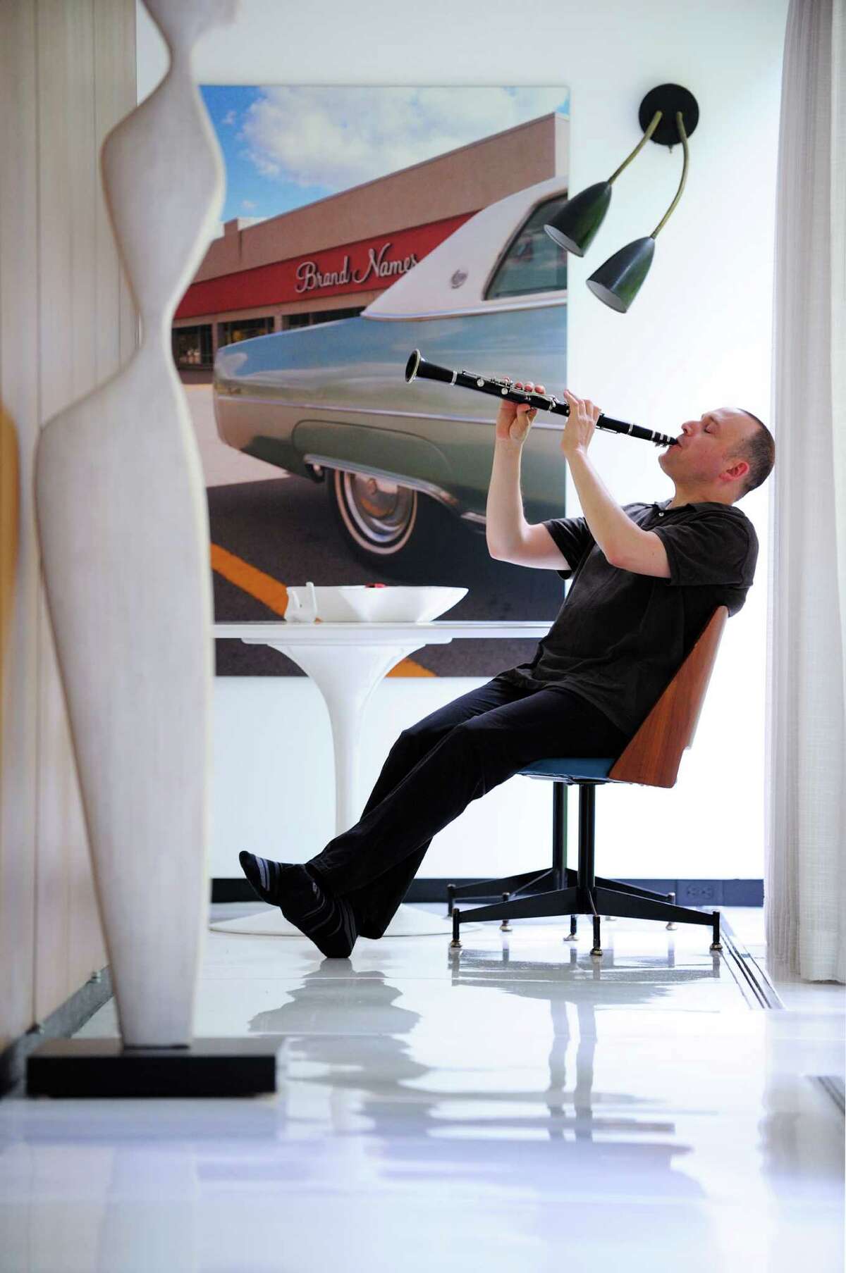 A wide world of influences on clarinetist Derek Bermel’s music