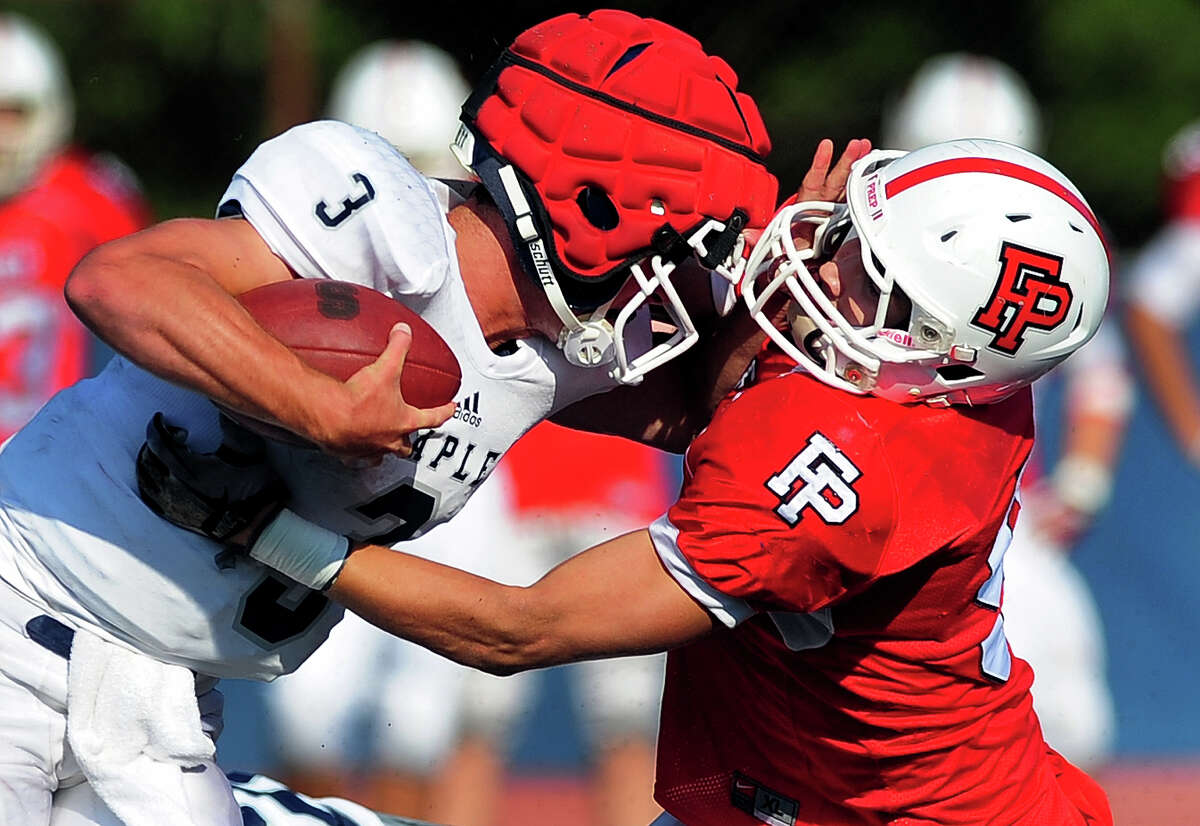 Staples fall preview: Wreckers football flying under the radar