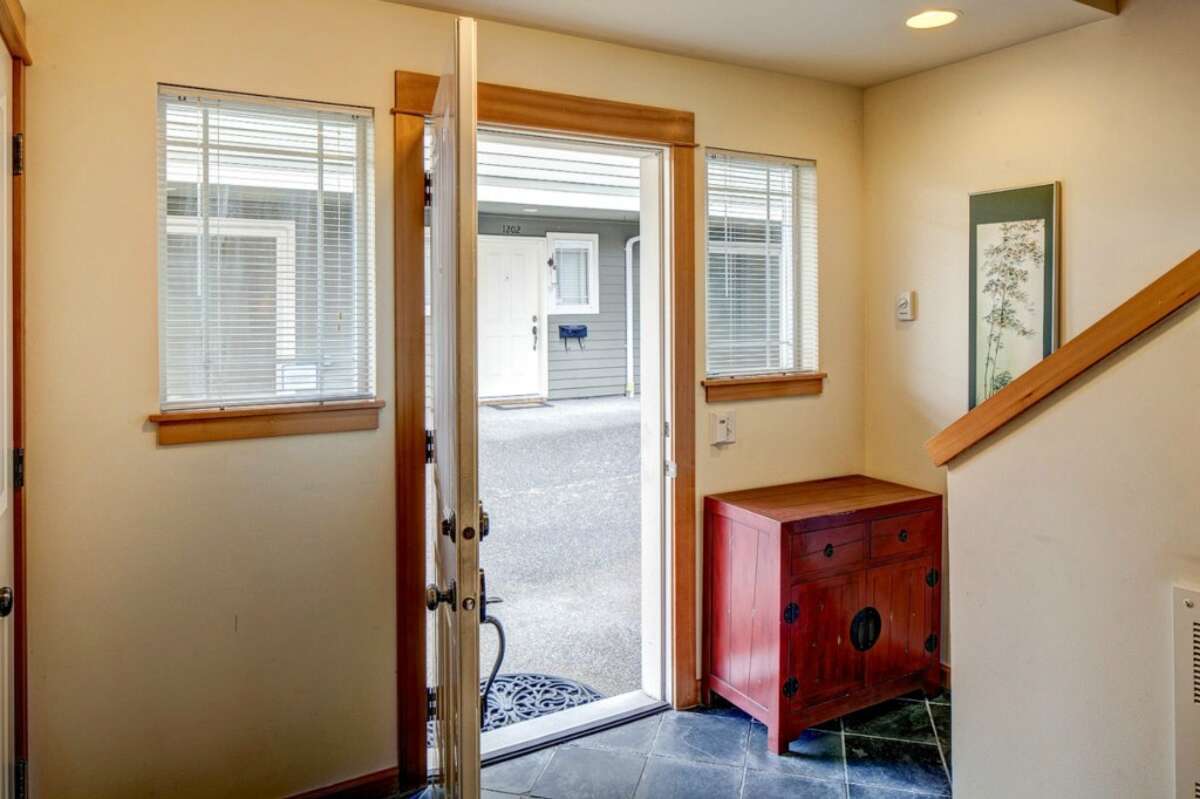 Seattle open houses, Sept. 6 and 7, 2014