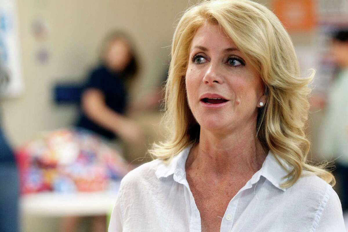 Davis discloses terminating pregnancy in her memoir