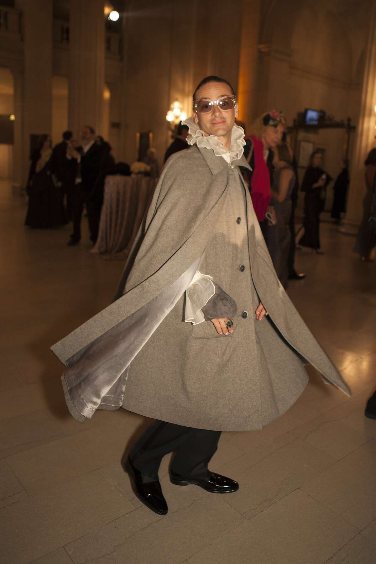 At glamorous Opera gala, it's all about the Oscar