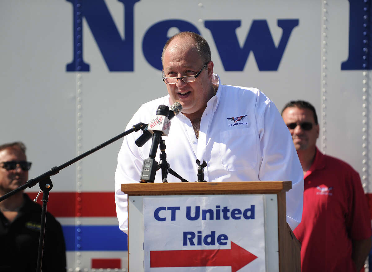 2,000 motorcycles rumble and roll for charity, in memory of 9/11