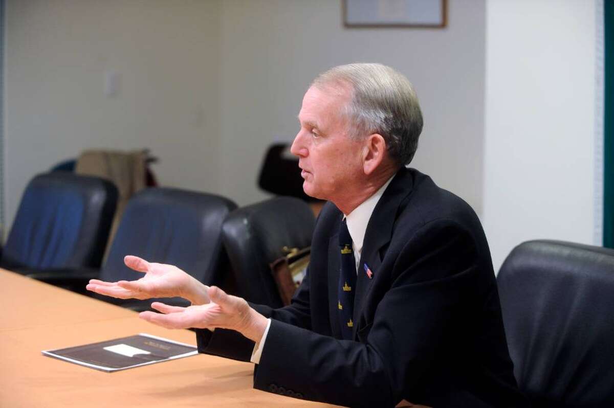 What Simmons lacks in star power, the Senate contender says he more ...