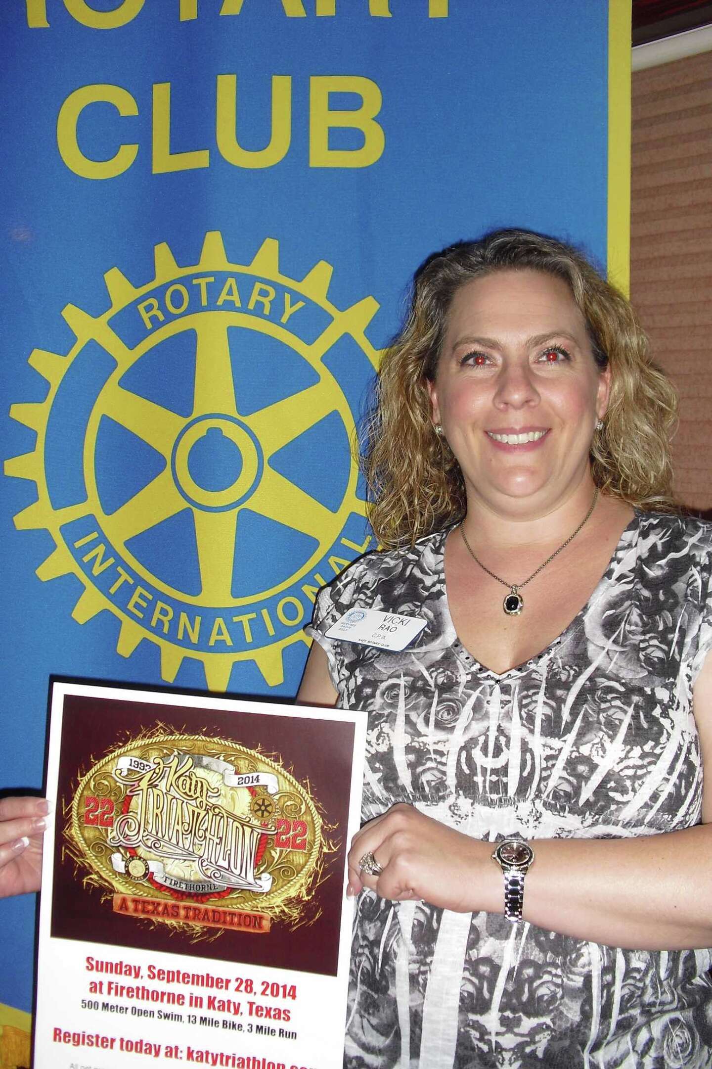 Triathletes help Rotary Club of Katy help others