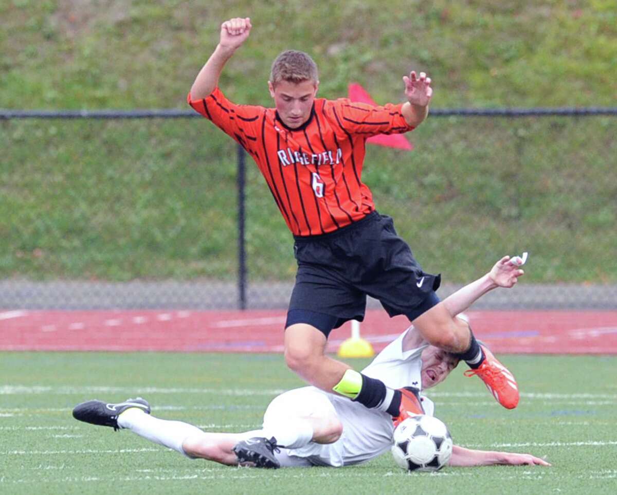 Bartels hat trick lifts Greenwich boys soccer team past Ridgefield