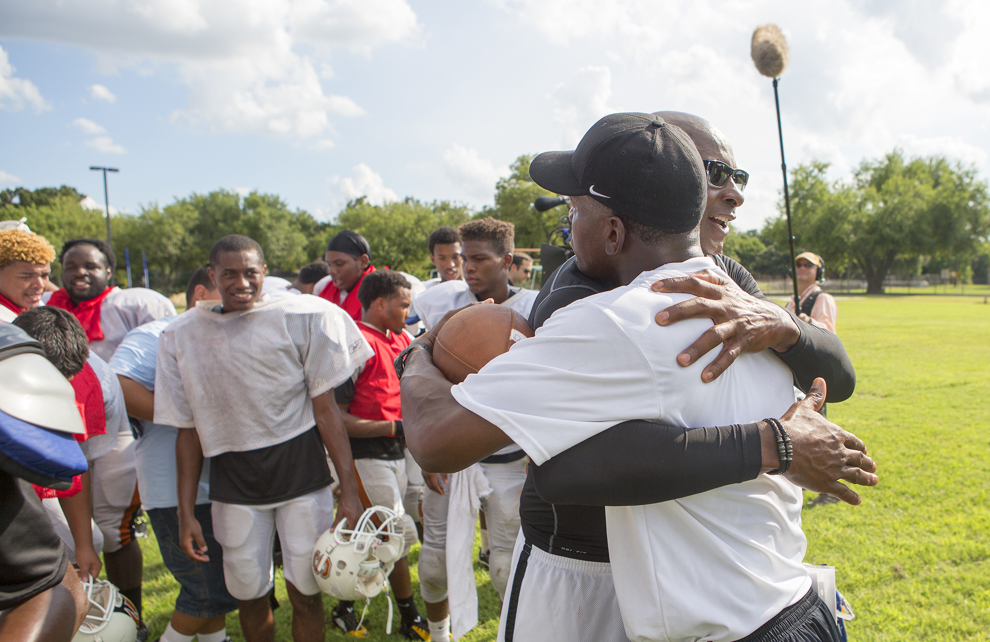 Scarborough High has a backer in Jerry Rice