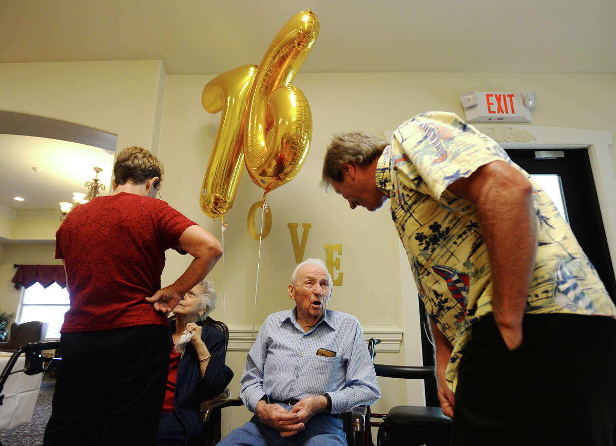 Nederland couple marks 76 years of marriage