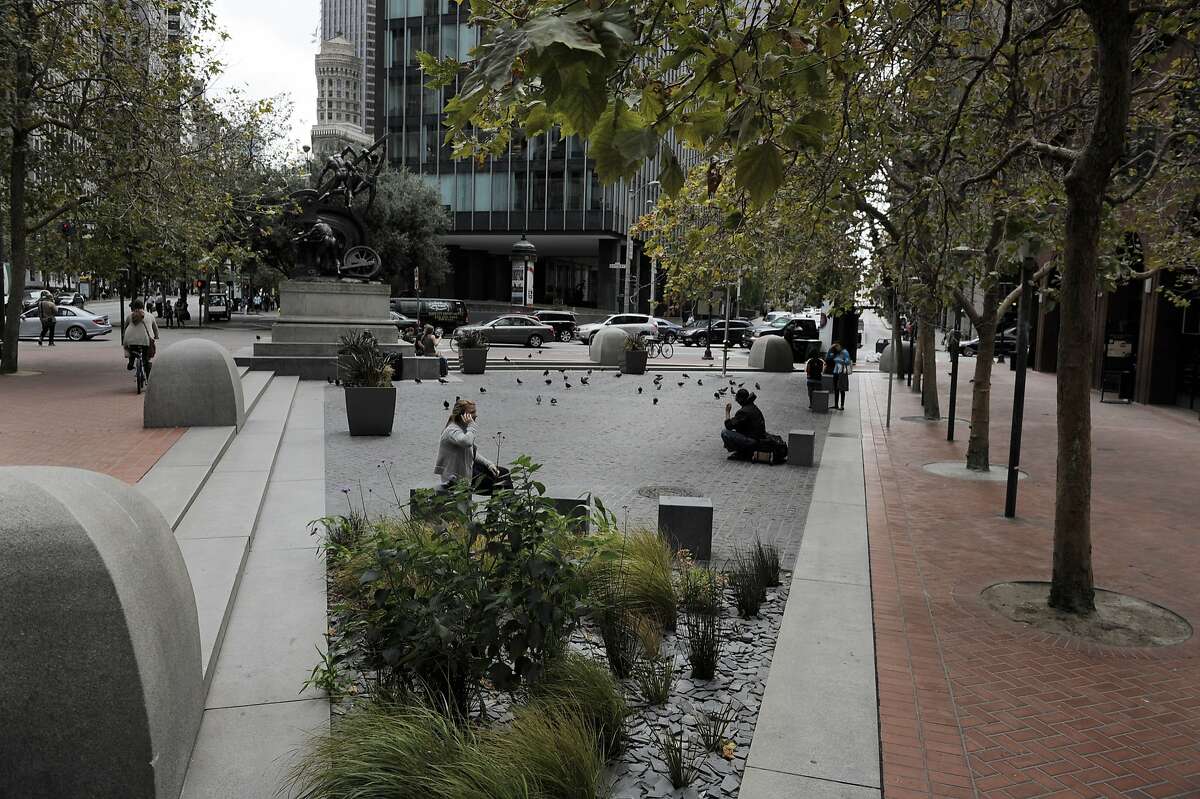 S.F.'s uncommon areas: Plazas created from scraps of urban land