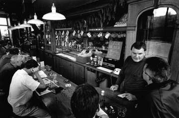 Do you remember these? 22 iconic Seattle bars, restaurants that are no ...