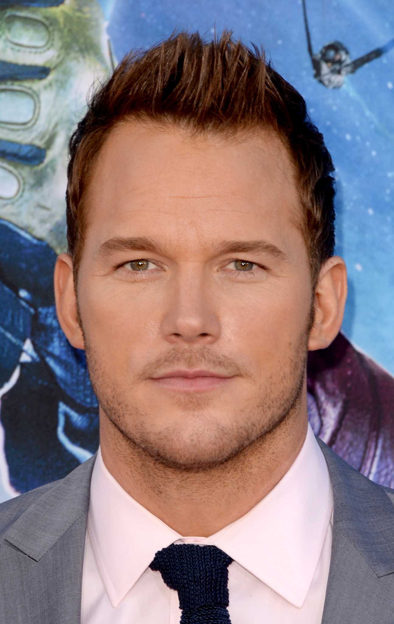 Pratt to host premiere of 'SNL'; Cruz raises opposition to show