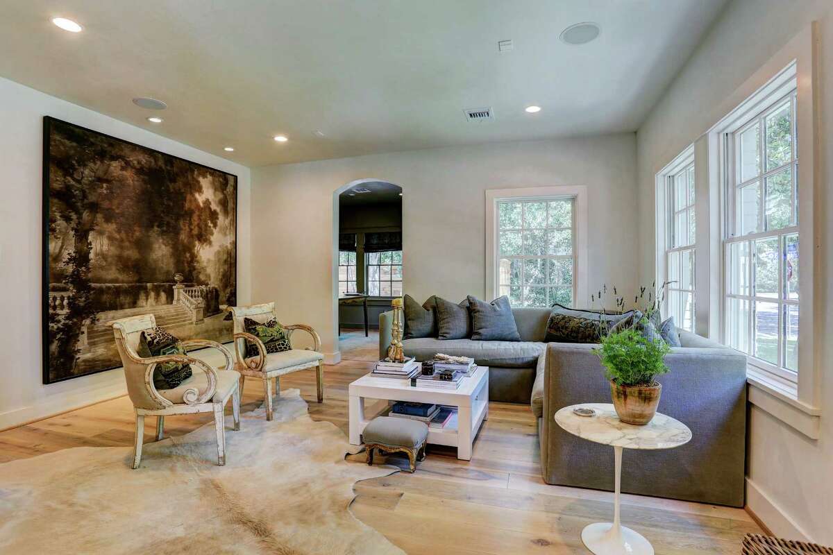 Houston shop owner's stylish home works for her blended family