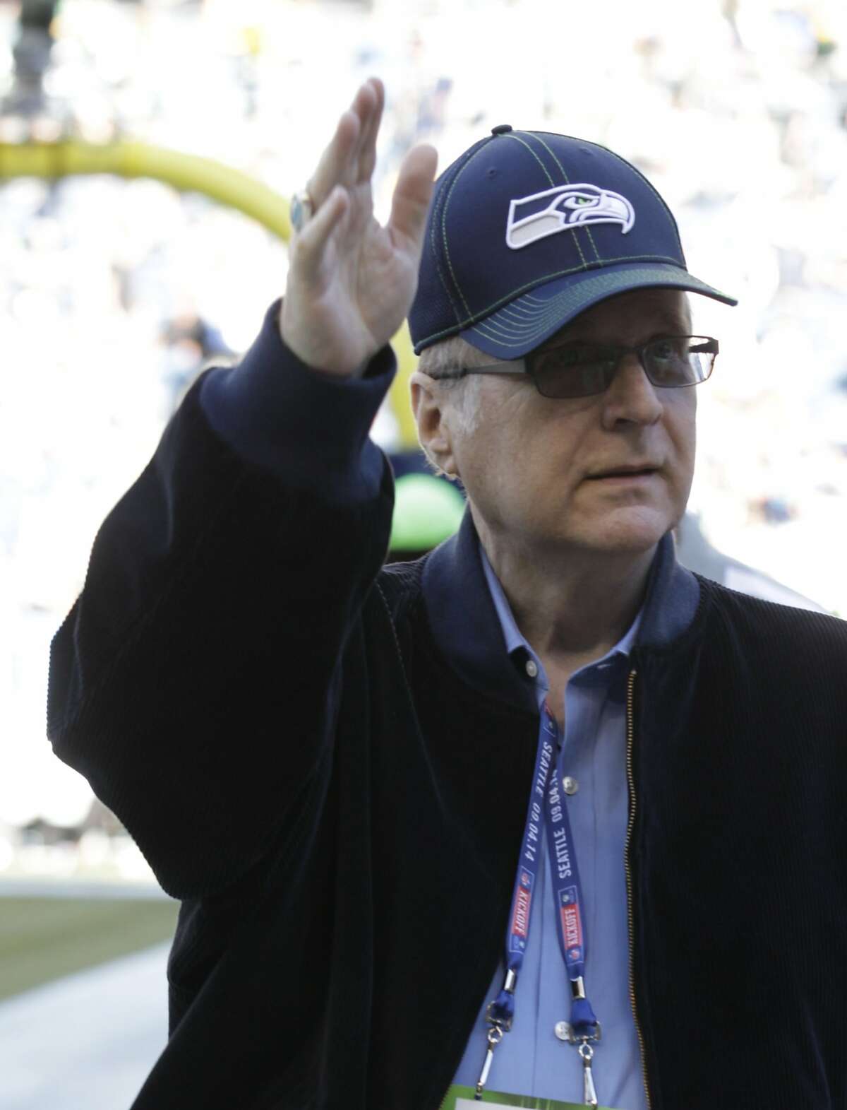 Paul Allen sues after $2.5 million tank purchase blows up