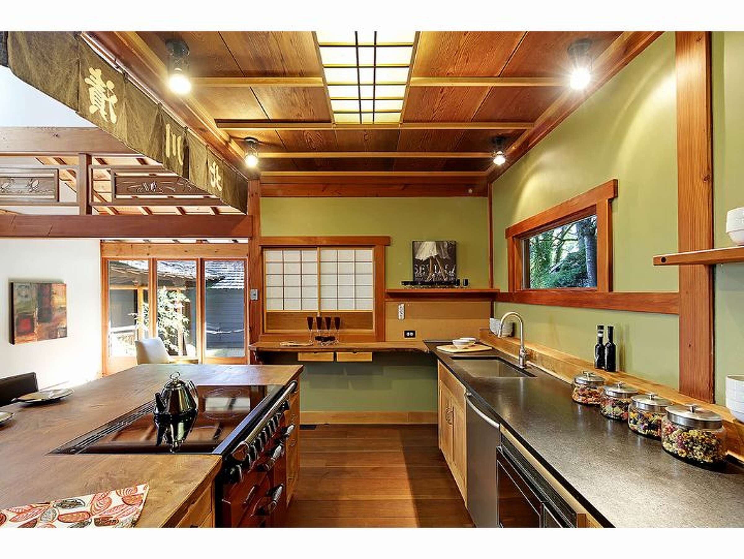 Suyama-designed Zen 'urban farmhouse' for sale