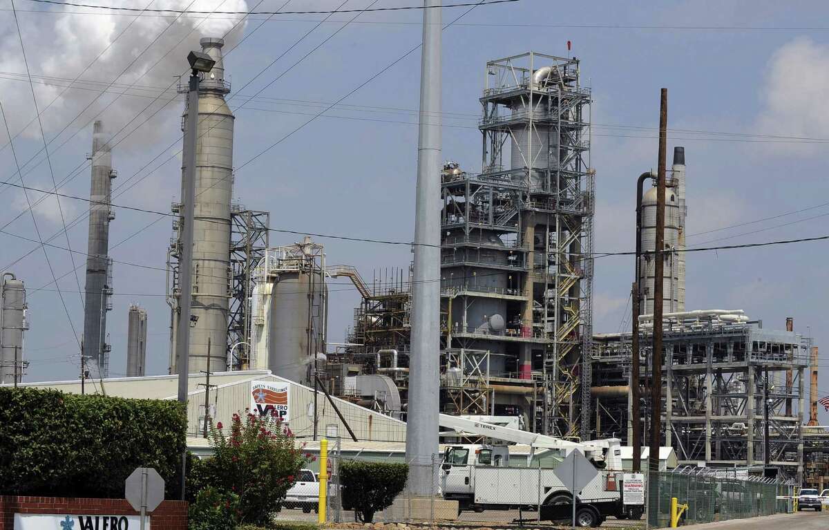 Gulf Coast propels a surge in petroleum product exports