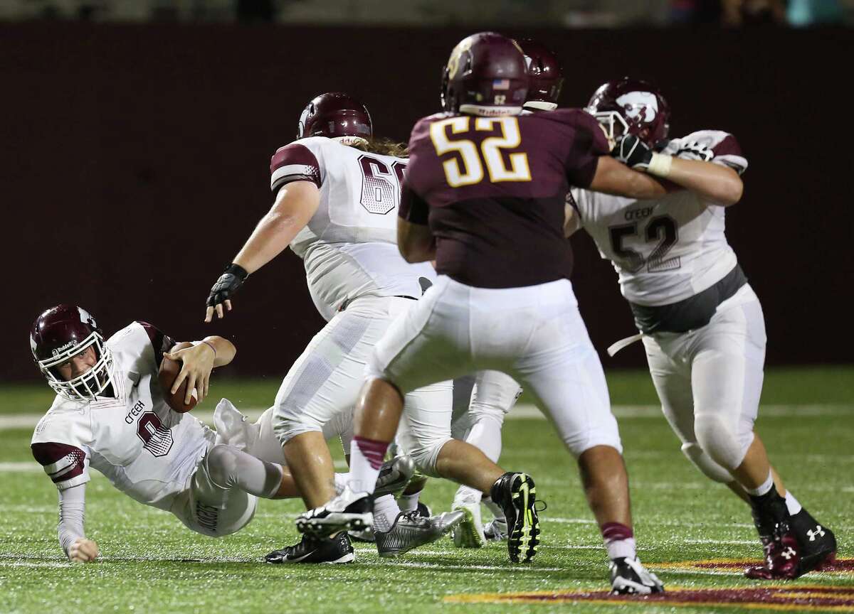 Deer Park uses late dose of ball control to knock off Clear Creek