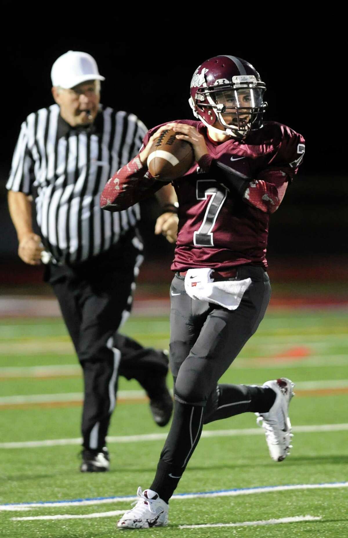 Nice field, ugly game for Cannoneers
