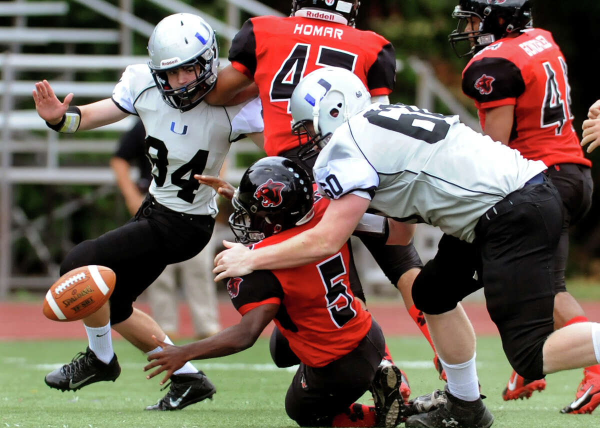 United rout Platt Tech in opener