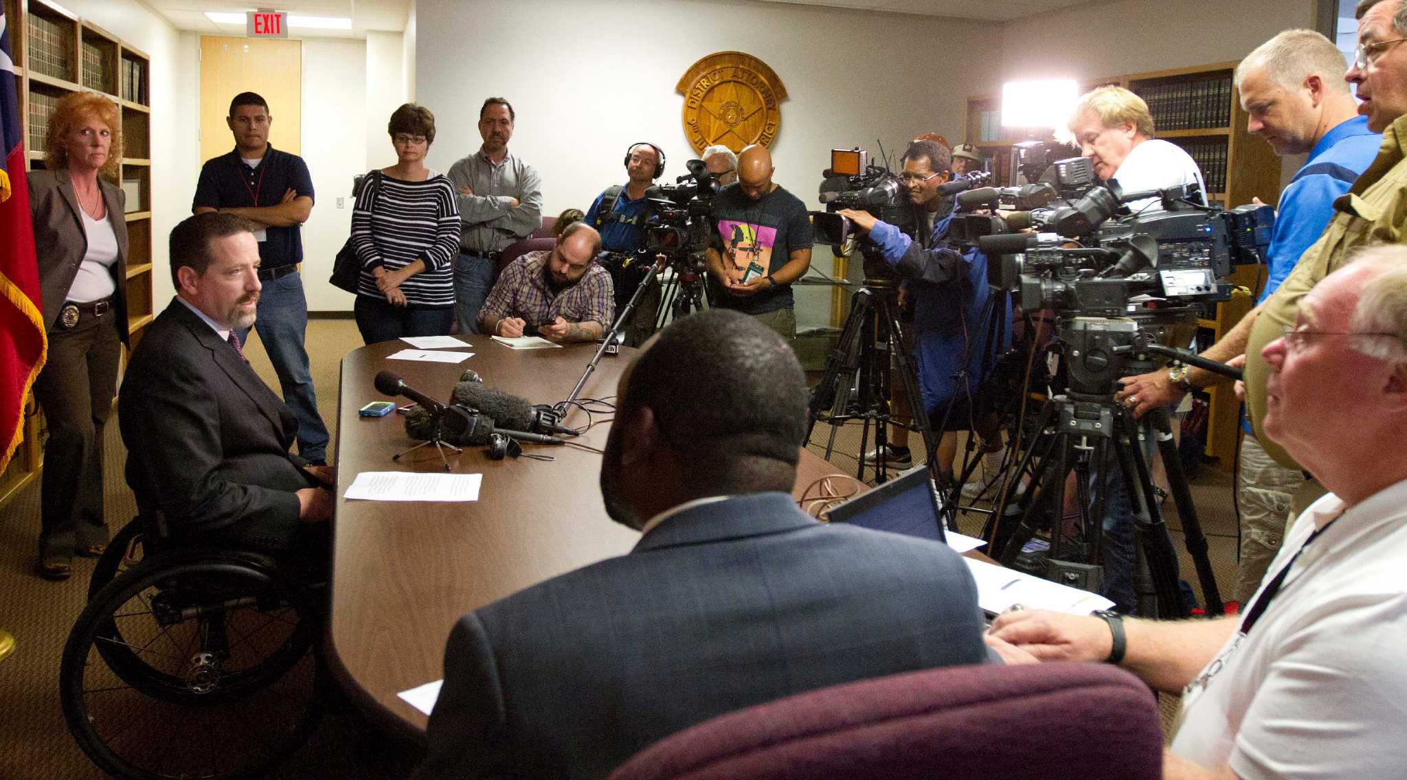 Peterson's case a new league crisis