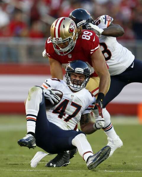 Bears’ offense takes advantage of breaks, 49ers’ injuries