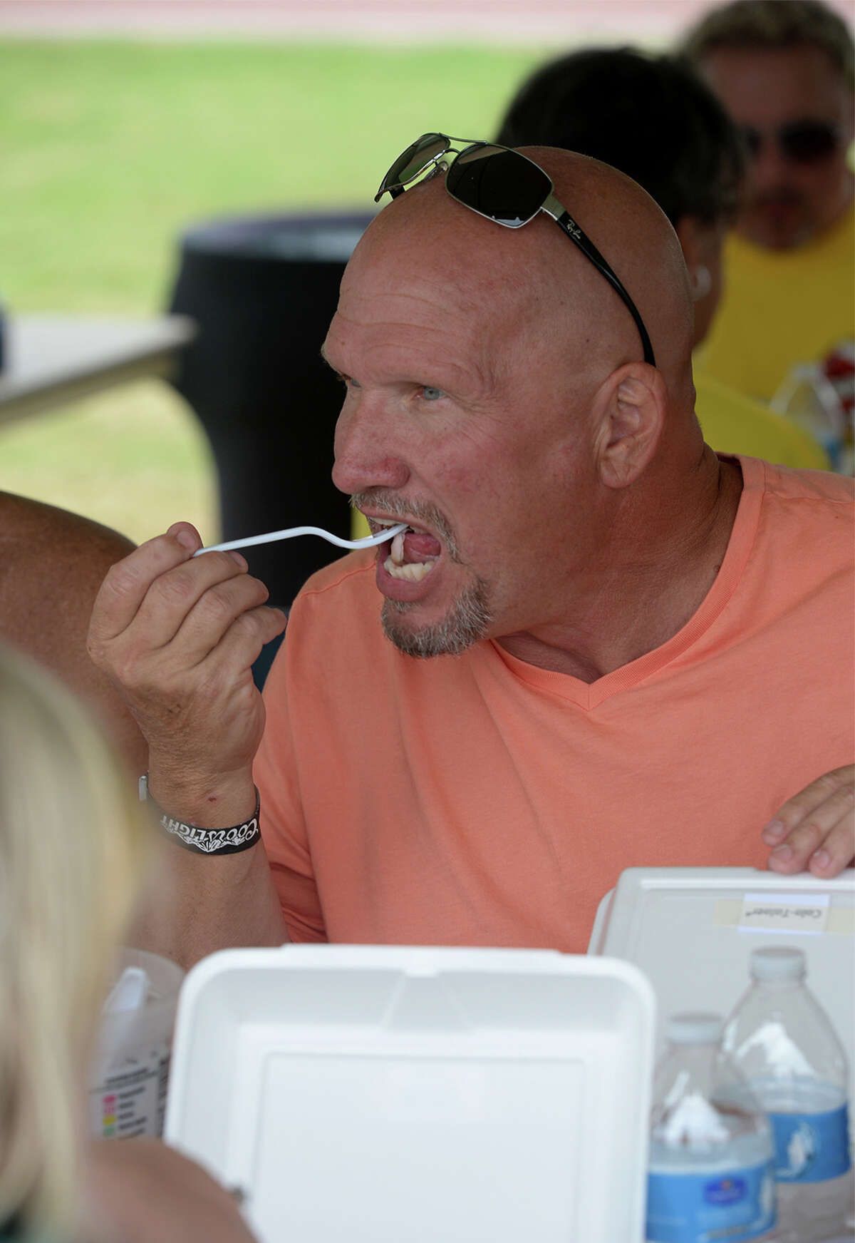 BBQ cook-off contestants set out to smoke the competition