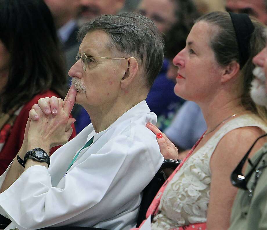 James 'Red' Duke, iconic surgeon who started Life Flight, dies at 86 ...