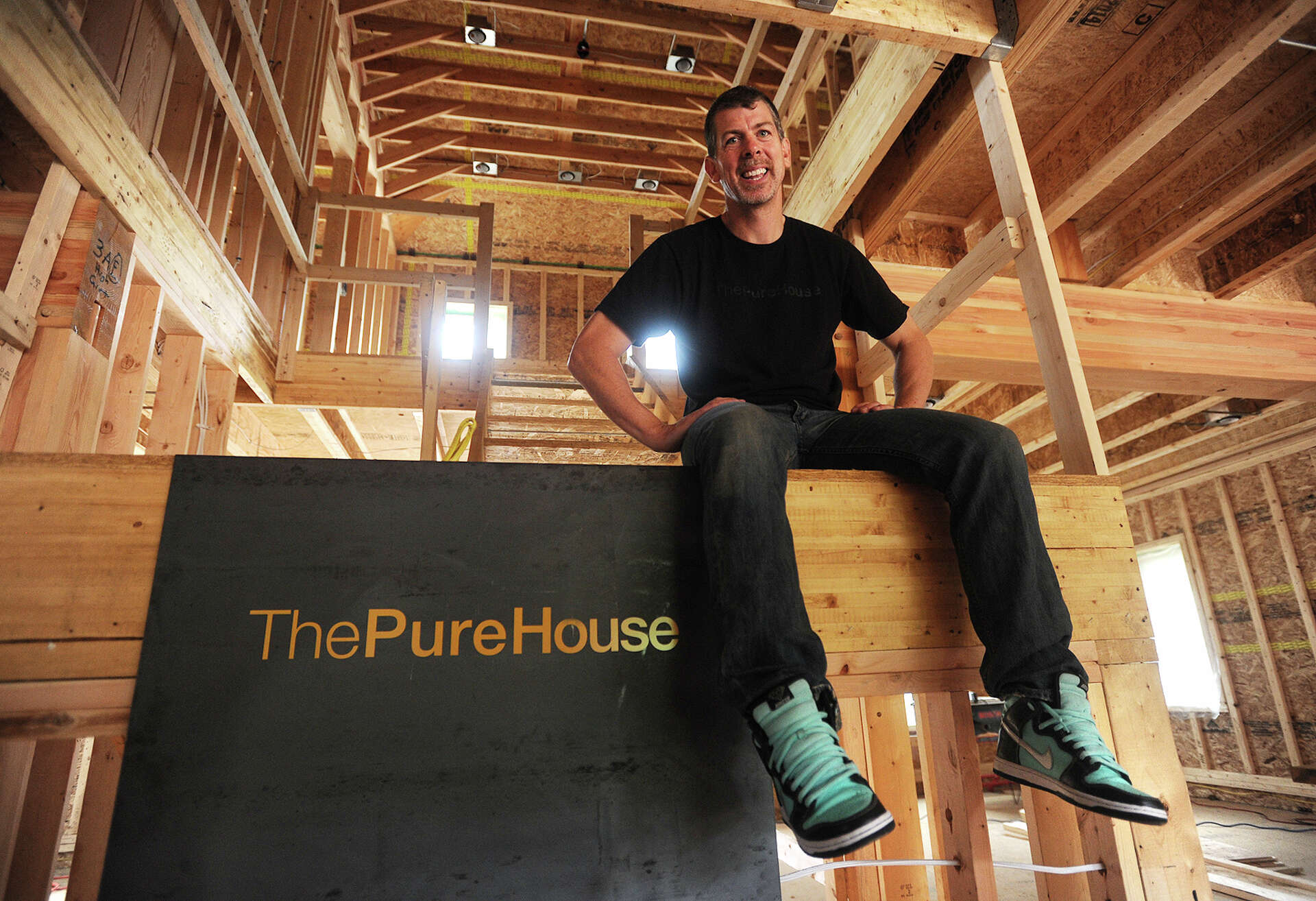 Westport man builds "pure" homes