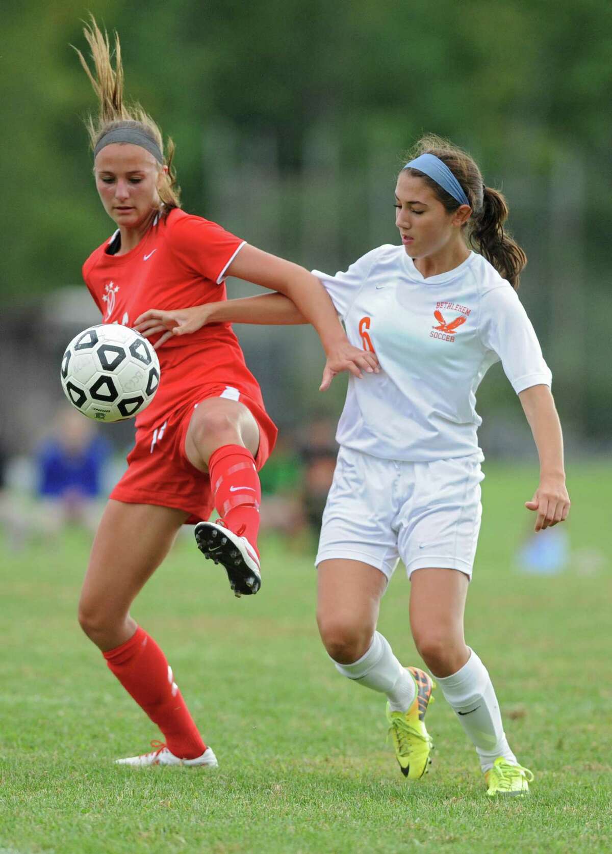 Soccer rivals play to a tie